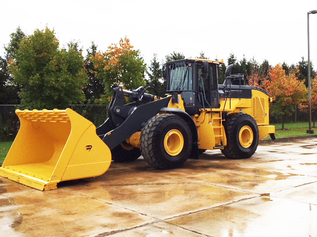 Wheel Loader Material Handling Refuse & Transfer Buckets | GEM Attachments